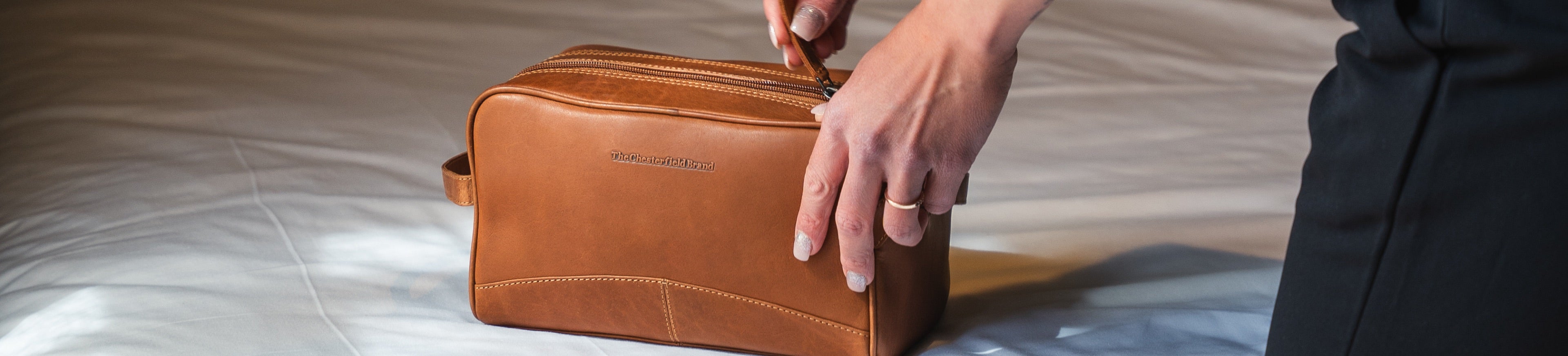 Looking for a Leather Toiletry Bag for Women? | The Chesterfield Brand